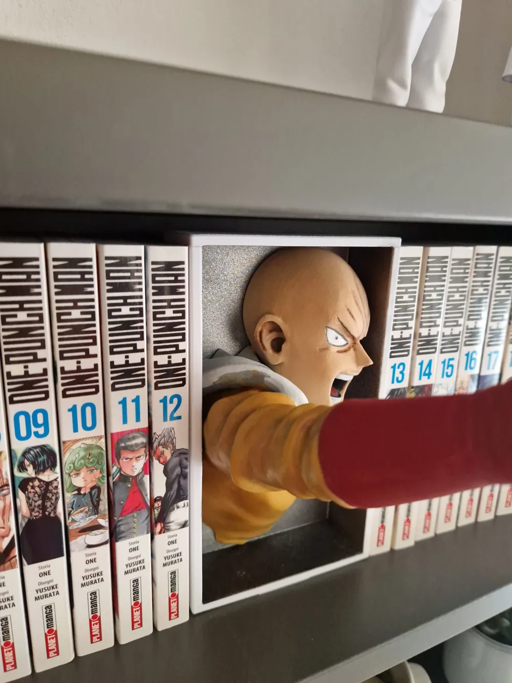 one punch man saitama book nook - Free 3D Print Model - MakerWorld