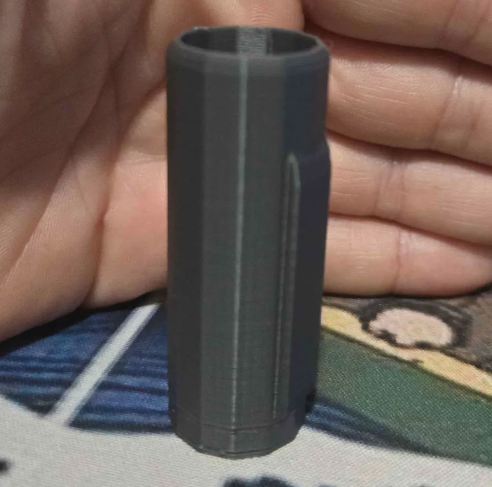 Chapstick Car Mount by Raevyn - MakerWorld