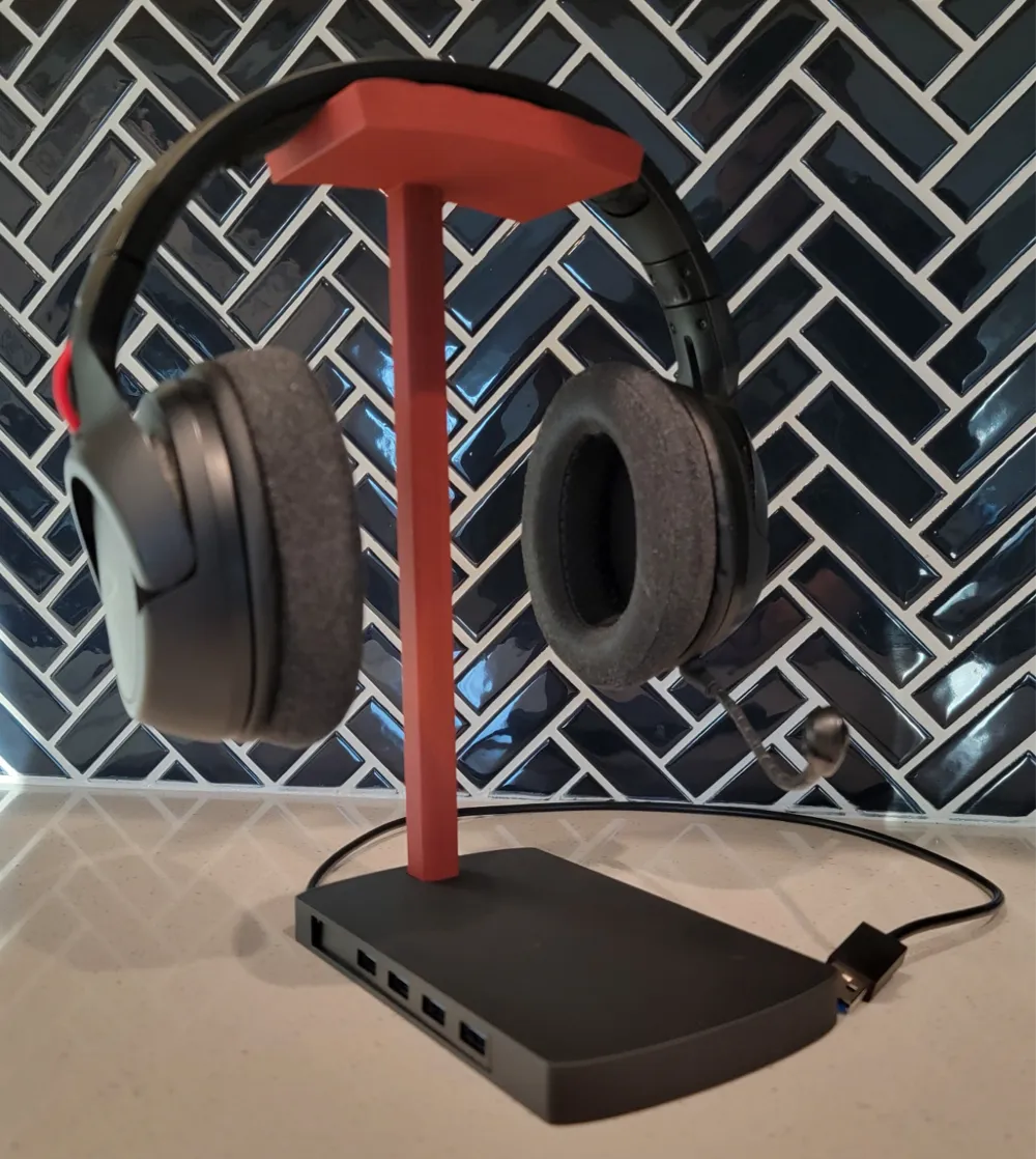 Headphone Stand with Optional USB Hub - Anker by 3dArtByDesign - MakerWorld
