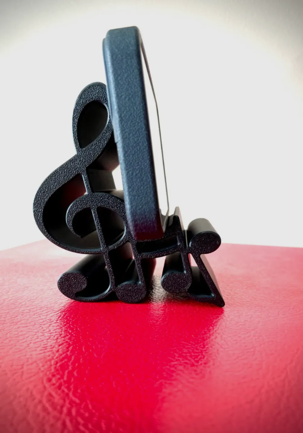 Musical Notes Phone Stand by Tenzo_13 - MakerWorld