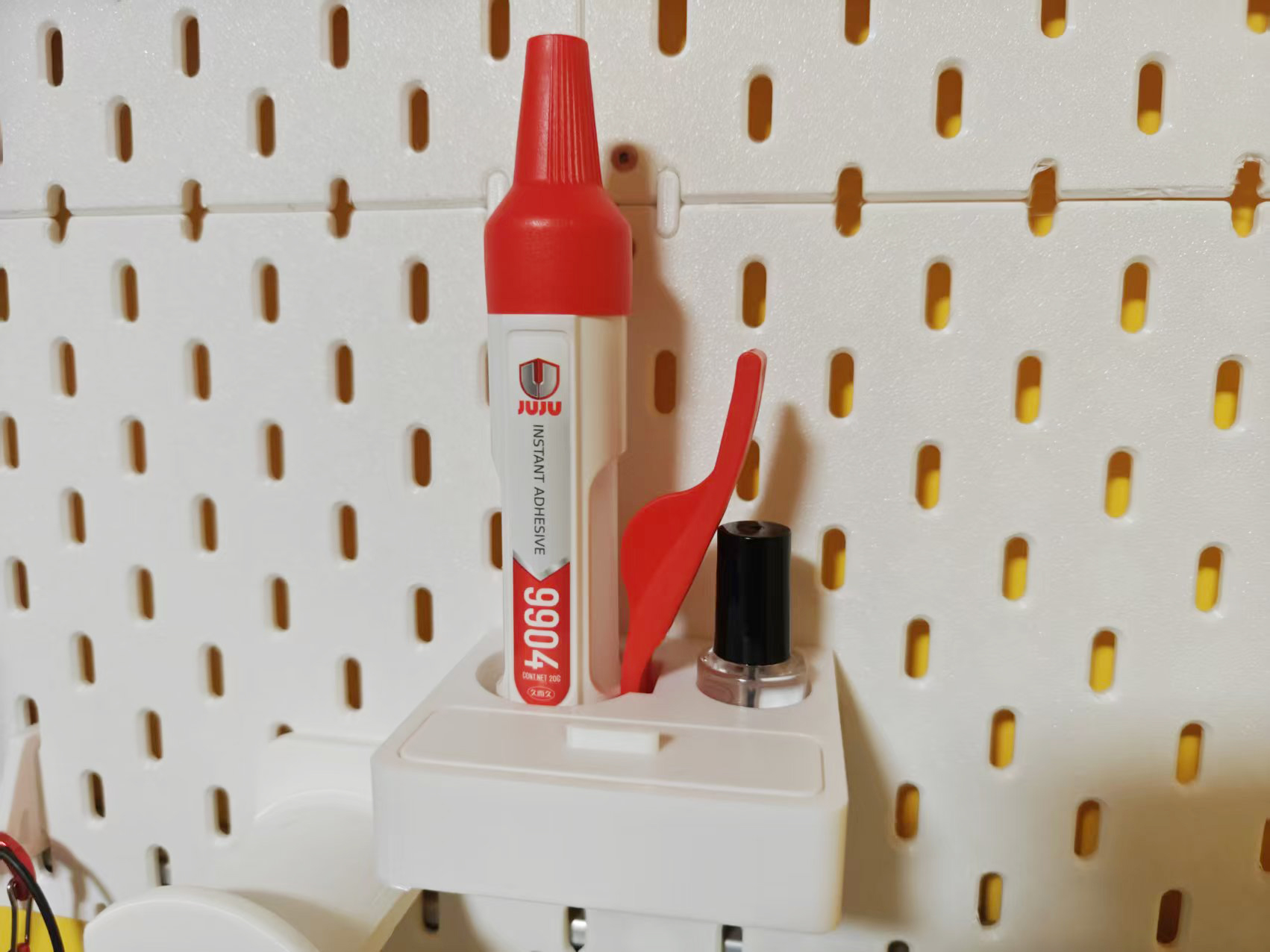 9406 9904 Push-Type Adhesive Pegboard Wall Mount Organizer Base ...