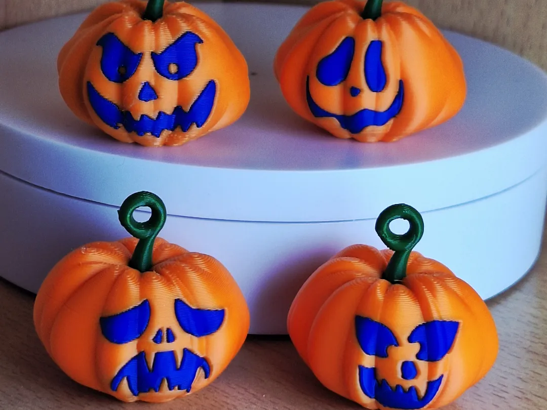 Pumpkin keychain set 4 - Free 3D Print Model - MakerWorld