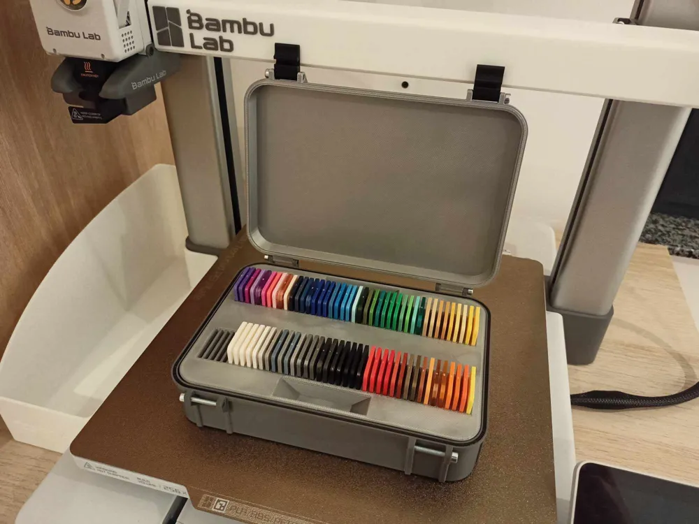 Filament swatch box by NYDER - MakerWorld