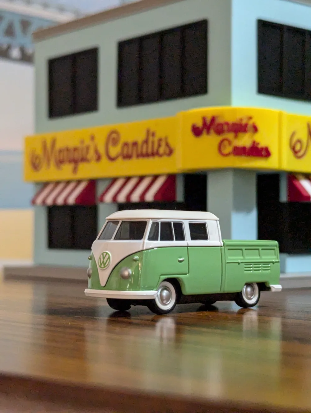 Margie's Candy Store (1/64 Scale Model) by LAYRLAB MakerWorld: Download ...