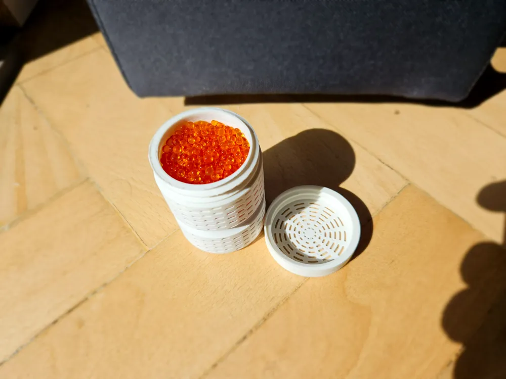 Inner spool desiccant container by MatejB - MakerWorld