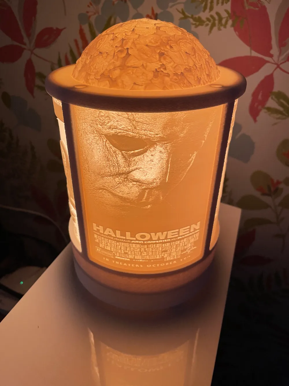 Motorized, rotating Lithophane Lamp-Movie posters - Free 3D Print Model ...