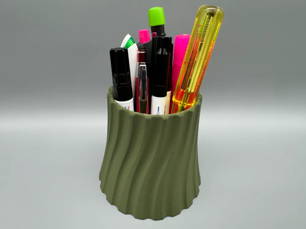 Pens, Office, Volcano-shaped Organizer by practical3D - MakerWorld
