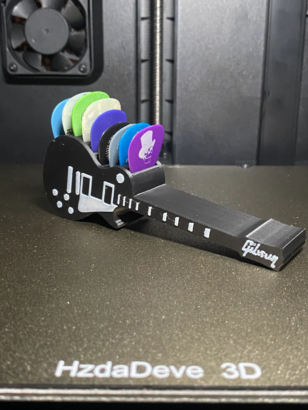 Guitar Pick / Plectrum Holder - Gibson Les Paul by CaptainIglo - MakerWorld