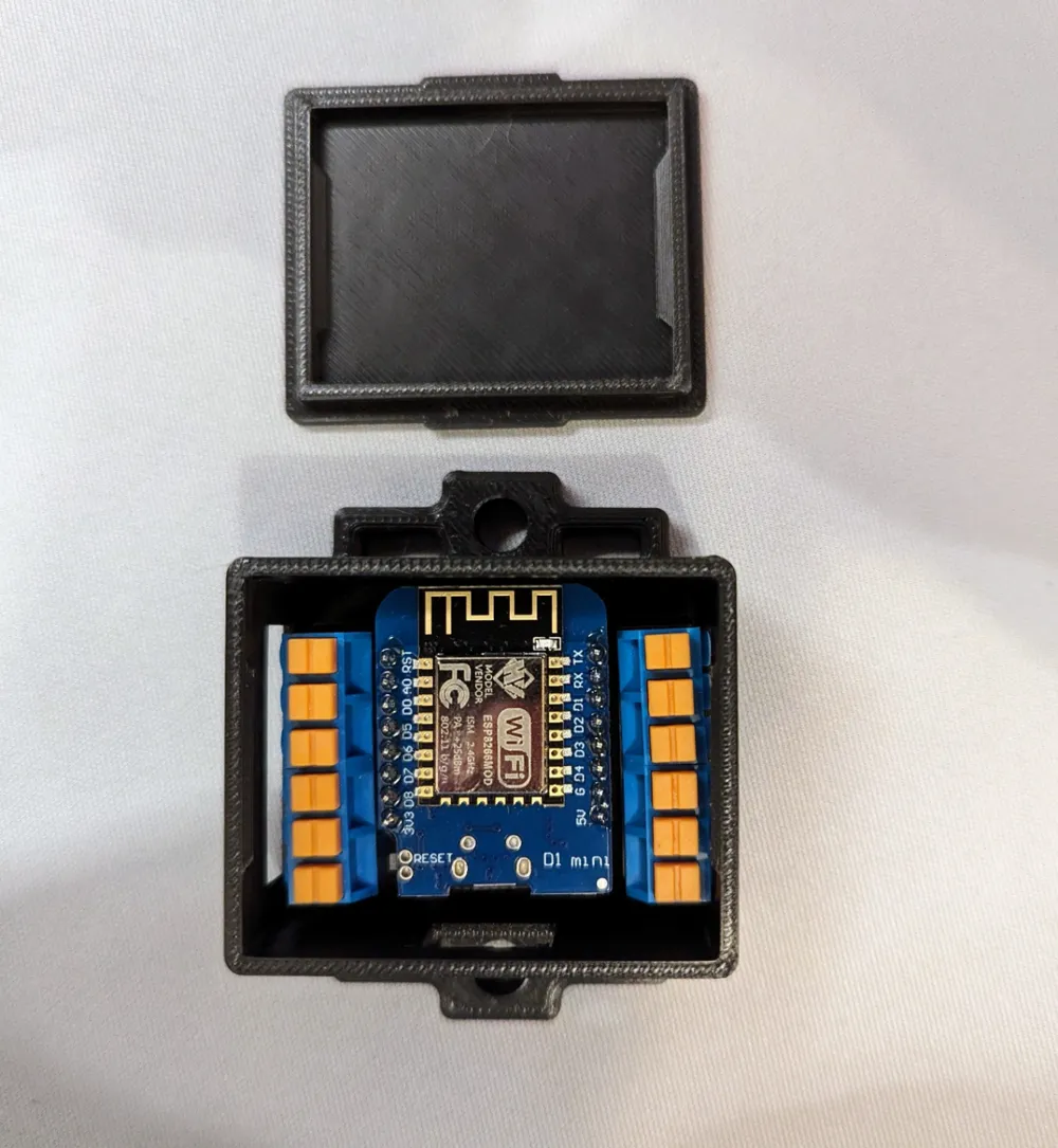 Ratgdo V2.5 Toolless Enclosure by MasterBuilder MakerWorld: Download ...