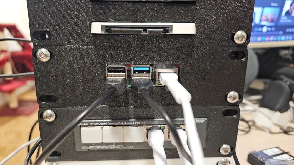 Raspberry Pi 3B/4B/5B 6-inch Rack Mount by Mauker MakerWorld: Download ...