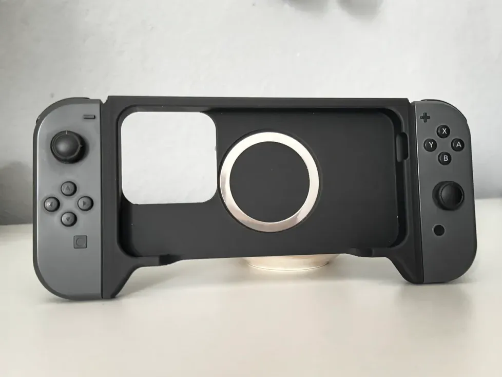 Iphone 15 Pro Joycon Grip - Free 3D Print Model - MakerWorld