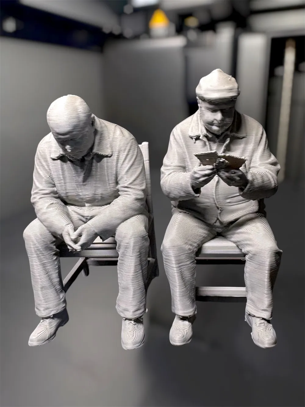 Miniature People Waiting – Realistic Figures - Free 3D Print Model ...