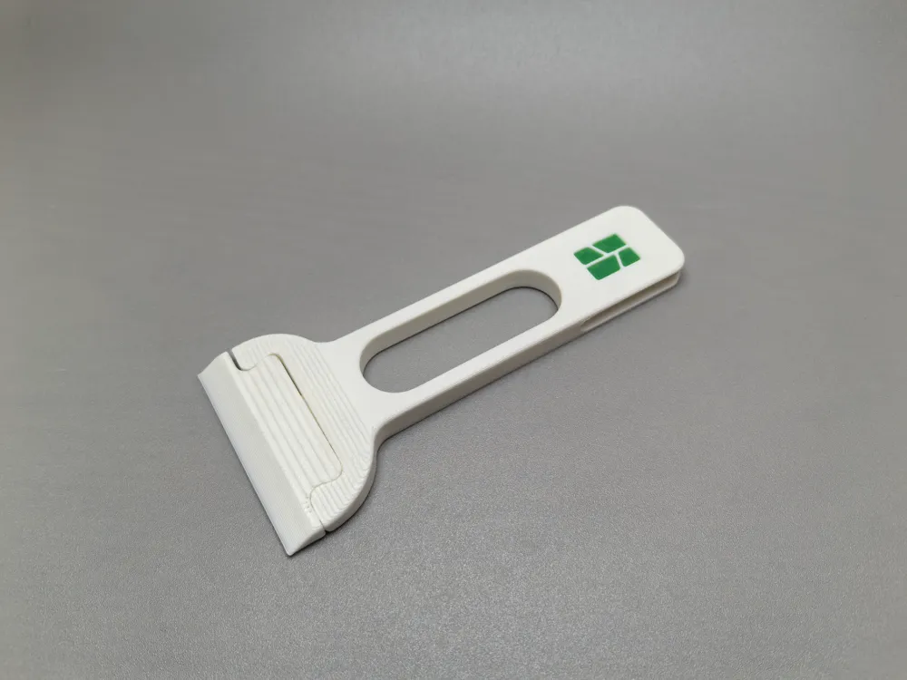 Scraper V3 (Quickly replace the blade) - Free 3D Print Model - MakerWorld