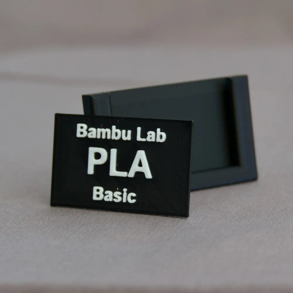 Simple Label Stand With Swappable Labels by raymanengland - MakerWorld