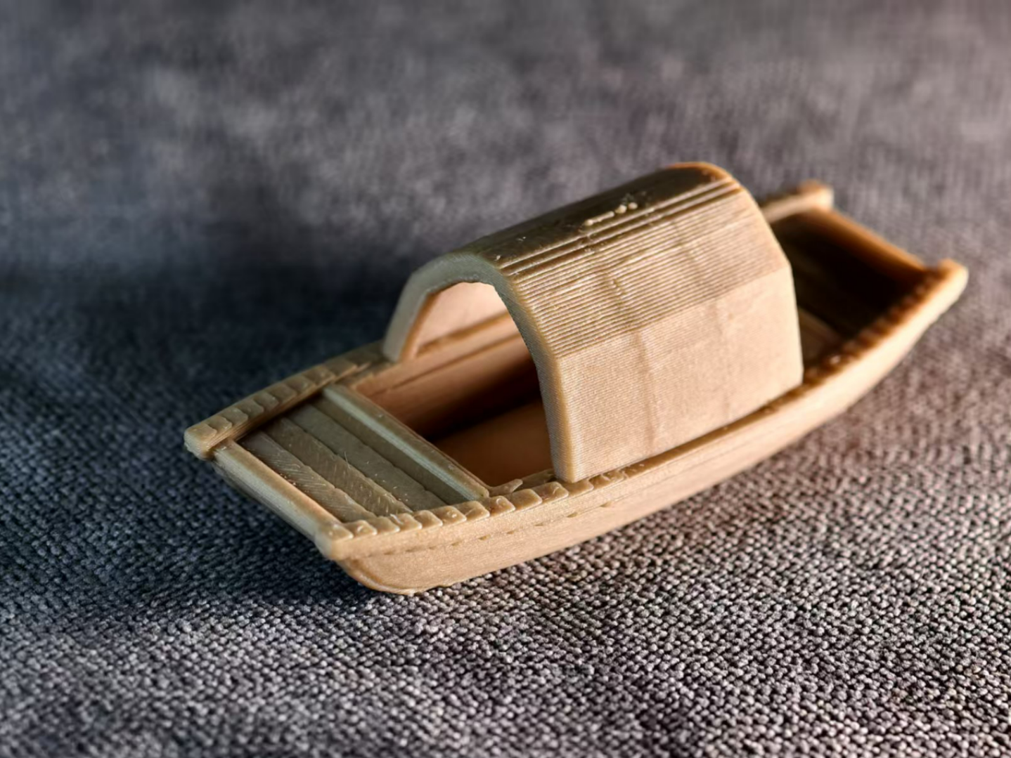 Southern China's black-roofed boat, floatable, 30-minute print by user ...