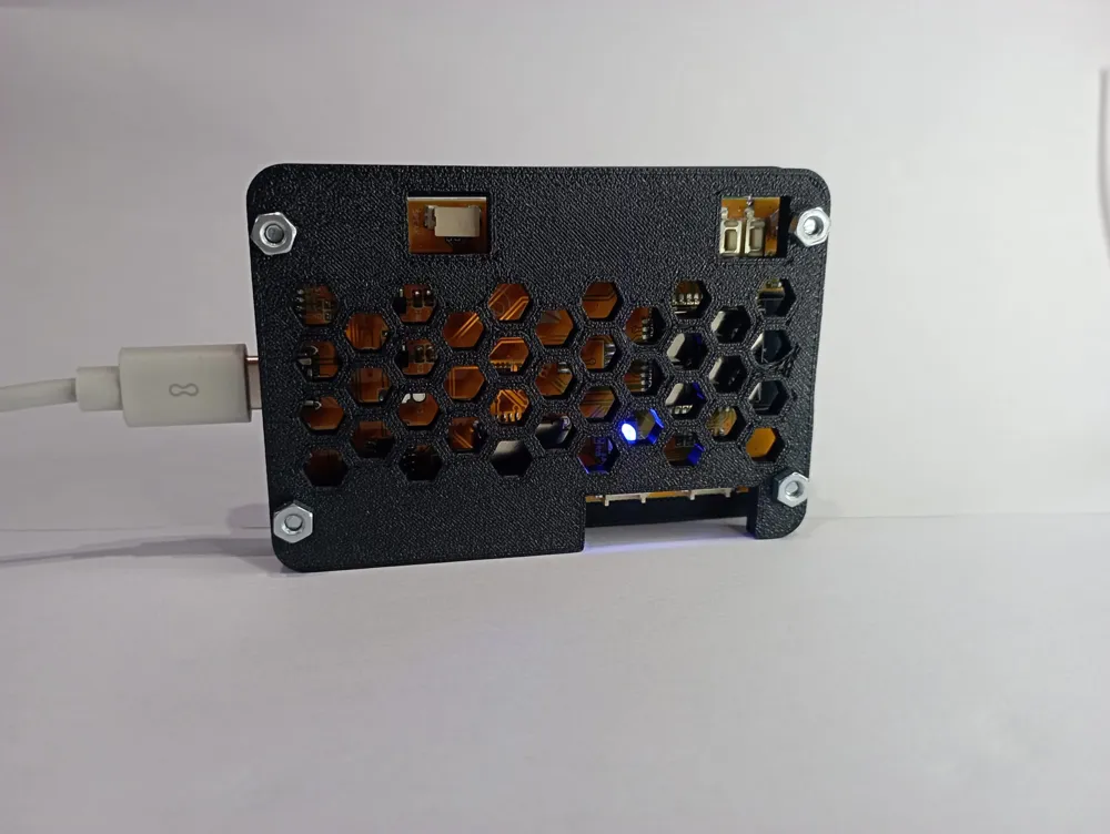 CYD 2.8 - ESP32-2432S028R USB-C by JLS Creations MakerWorld: Download ...