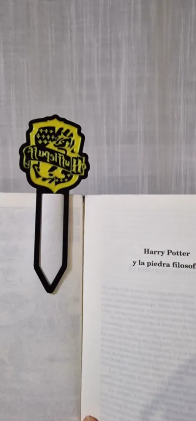 HARRY POTTER HUFFLEPUFF Black bookmark Marcador libros HARRY POTTER ...