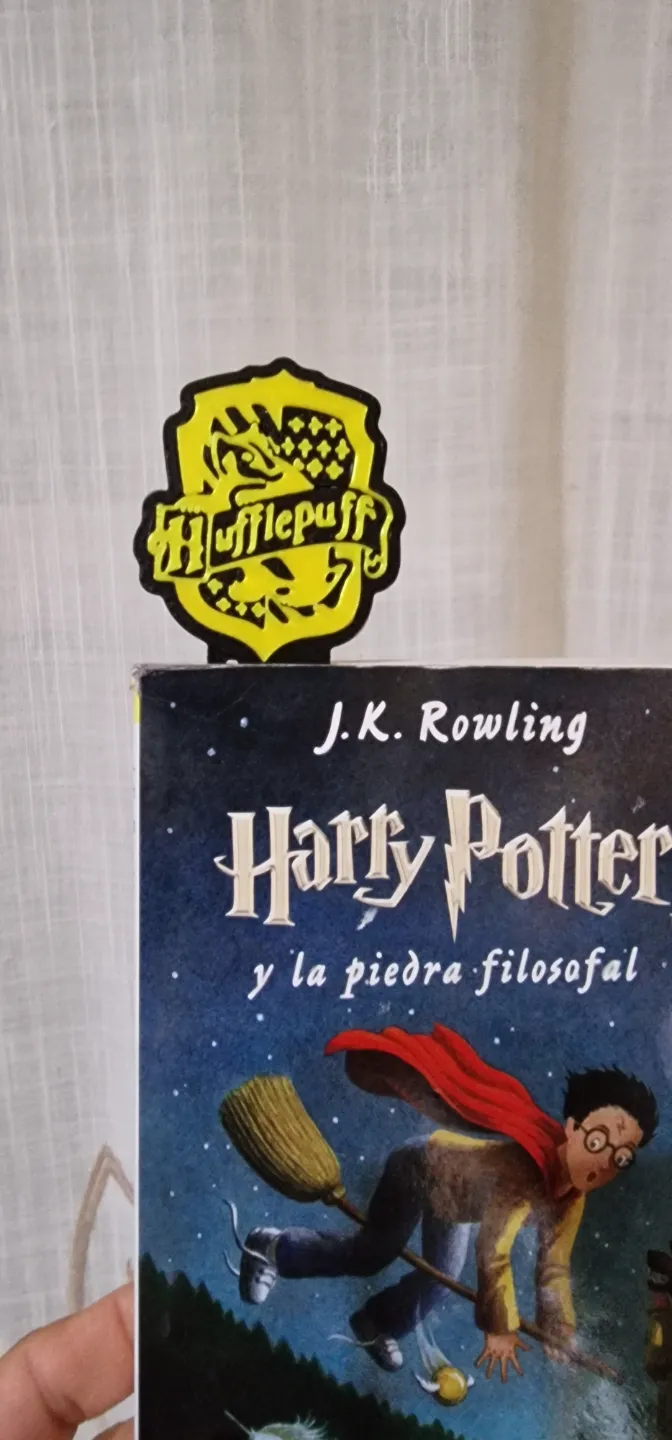 HARRY POTTER HUFFLEPUFF Black bookmark Marcador libros HARRY POTTER ...