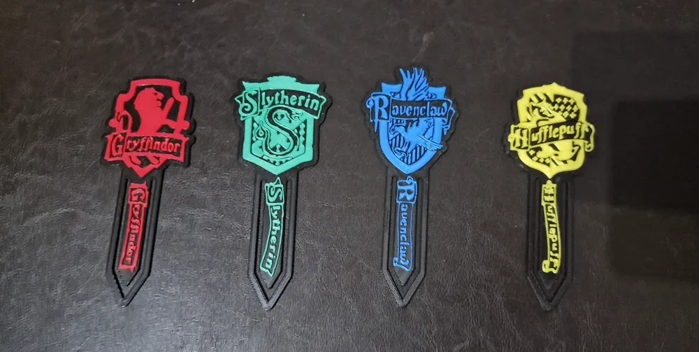 HARRY POTTER HUFFLEPUFF Black bookmark Marcador libros HARRY POTTER ...