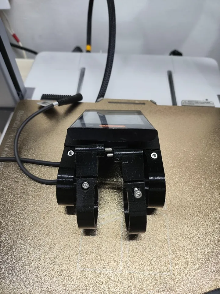 DPC18 Display Holder by PowerPedal MakerWorld: Download Free 3D Models