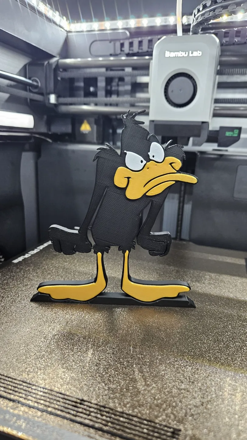 Daffy Duck Table Stand by 5kyrunn3r - MakerWorld