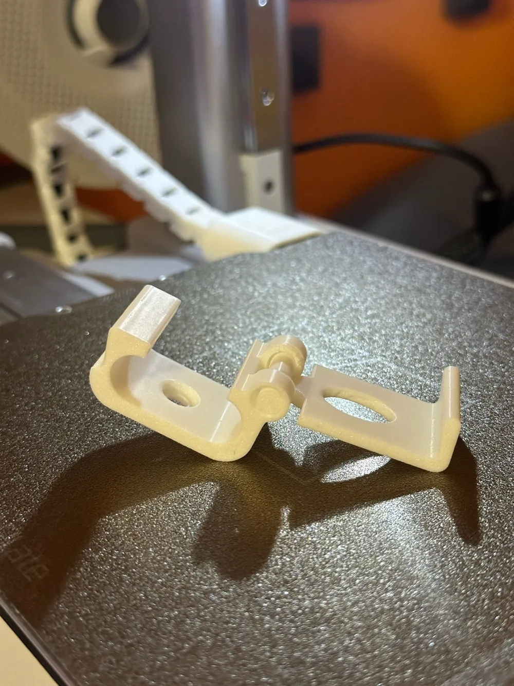 Cable clip by DievPG 3D - MakerWorld