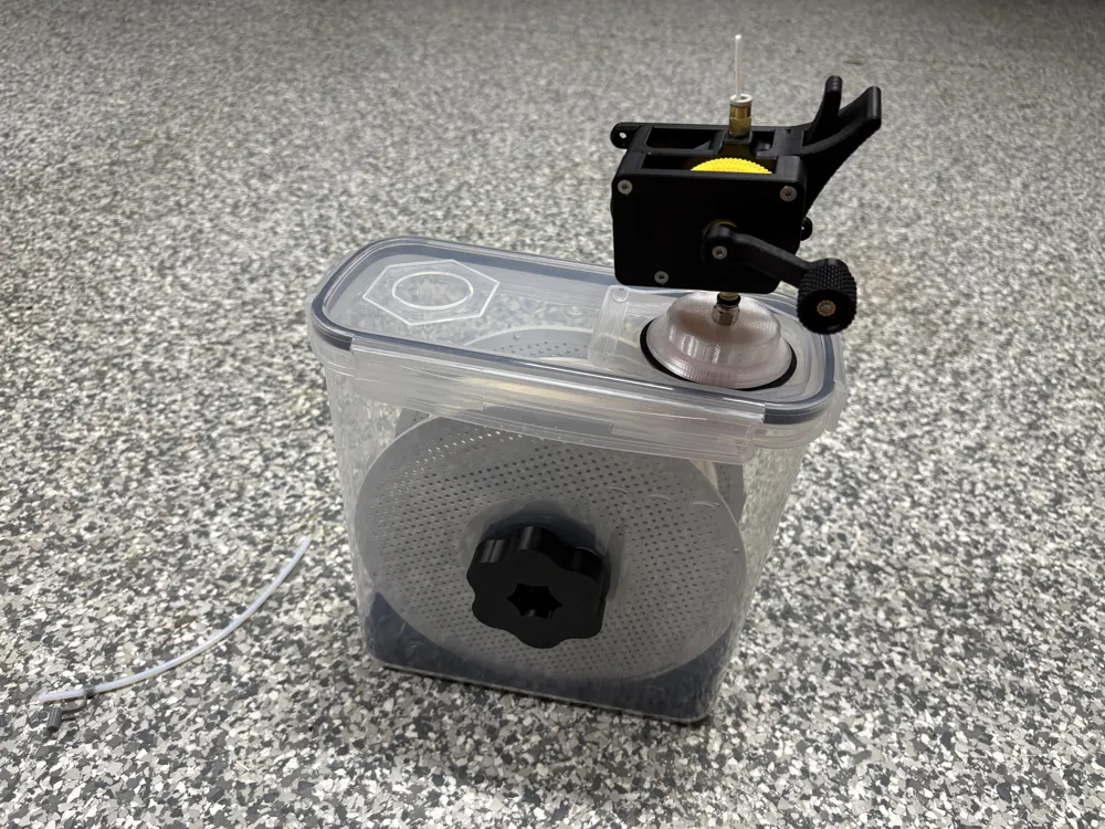 4L Cereal Filament Dry Box Roller Insert Feeder - Free 3D Print Model ...