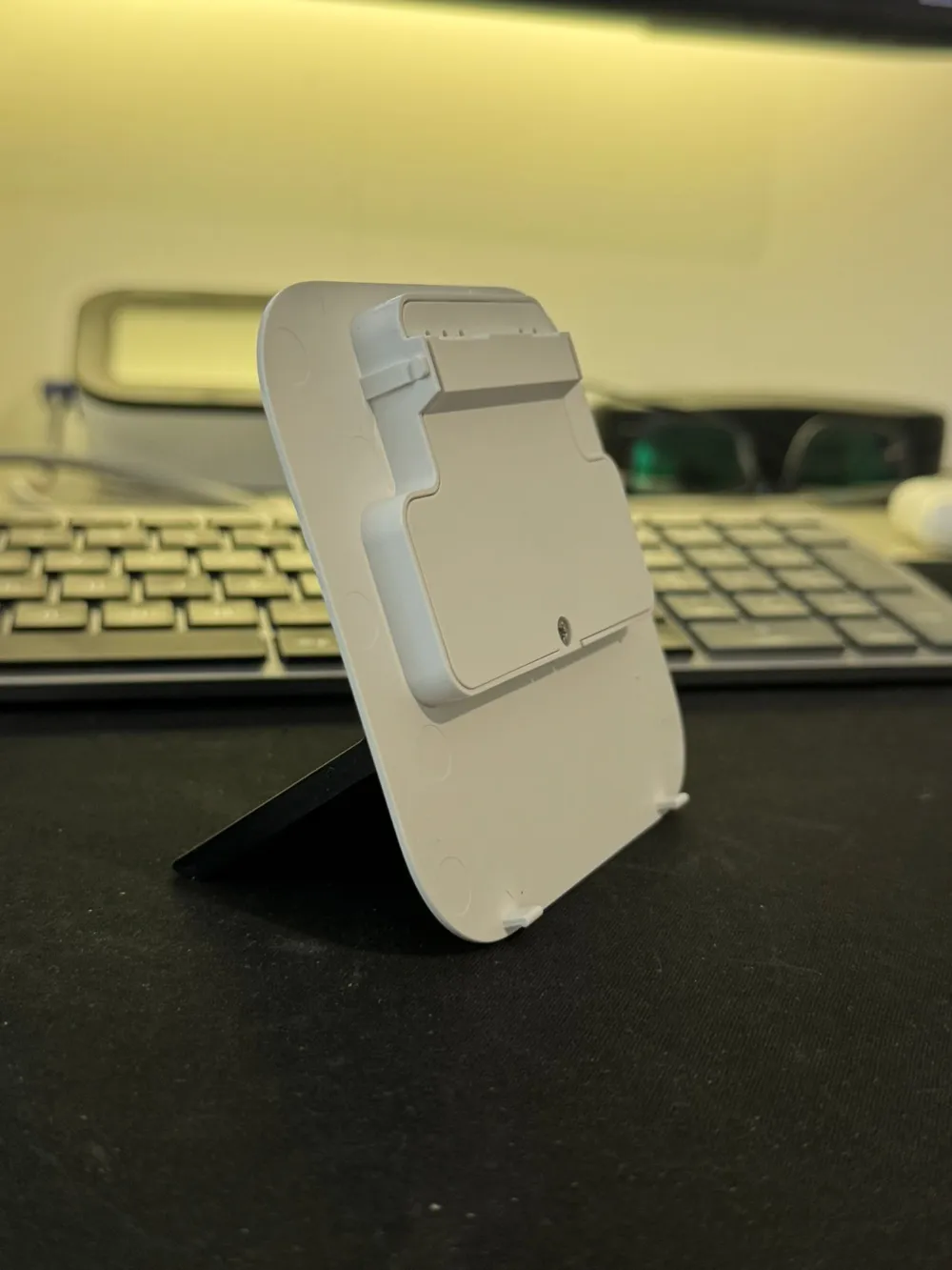 tado thermostat x - compact stand - Free 3D Print Model - MakerWorld