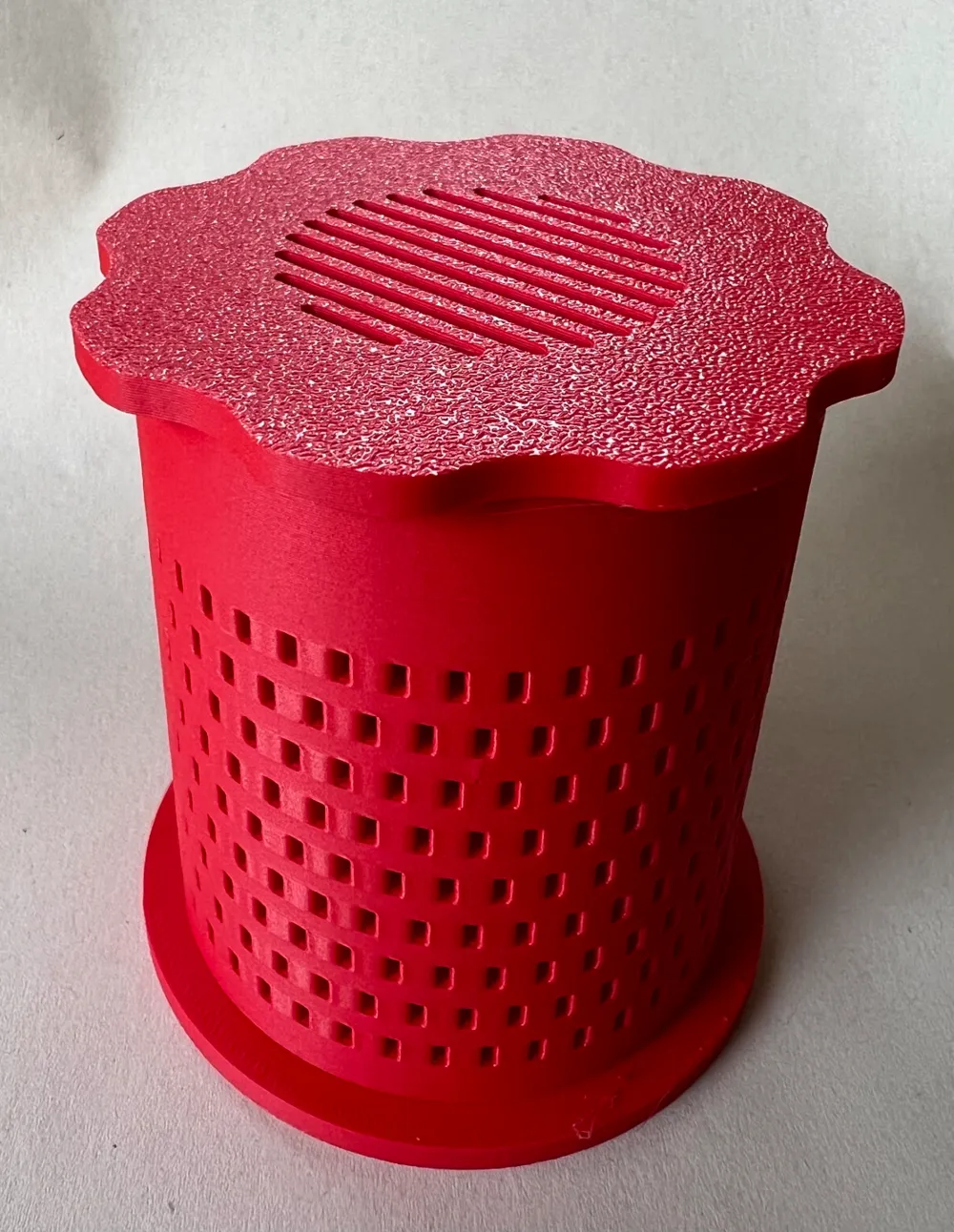 Bambu Lab spool silica container by Jochen R. - MakerWorld