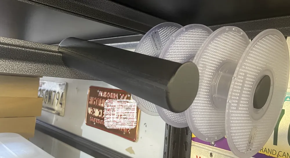 Sliding Spool hanger by BrasilWill - MakerWorld