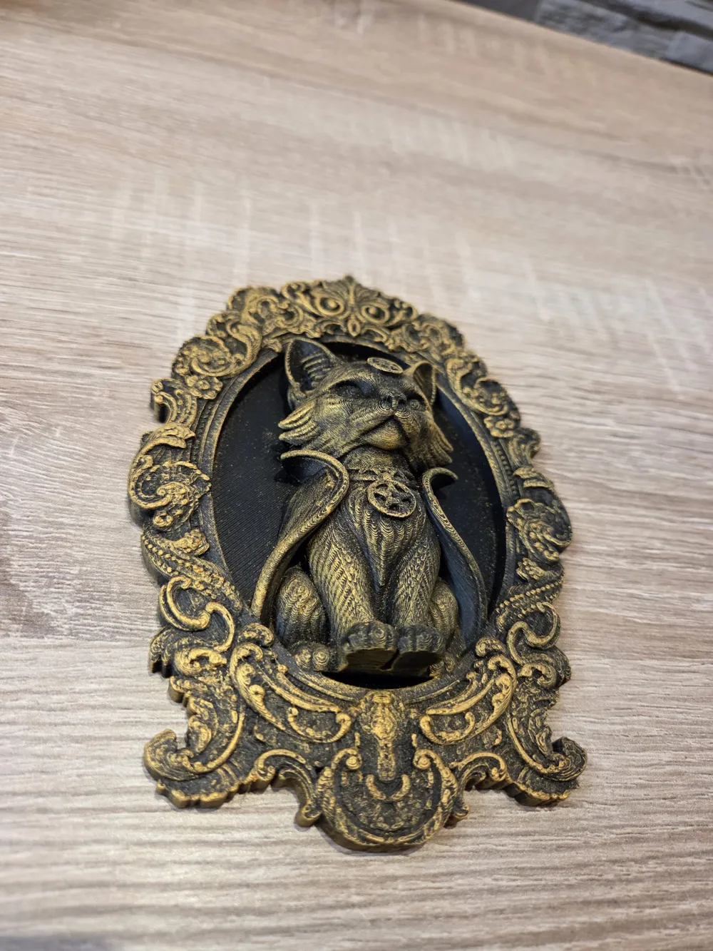 Gothic Cat in Vintage Baroque Picture Frame - Free 3D Print Model ...