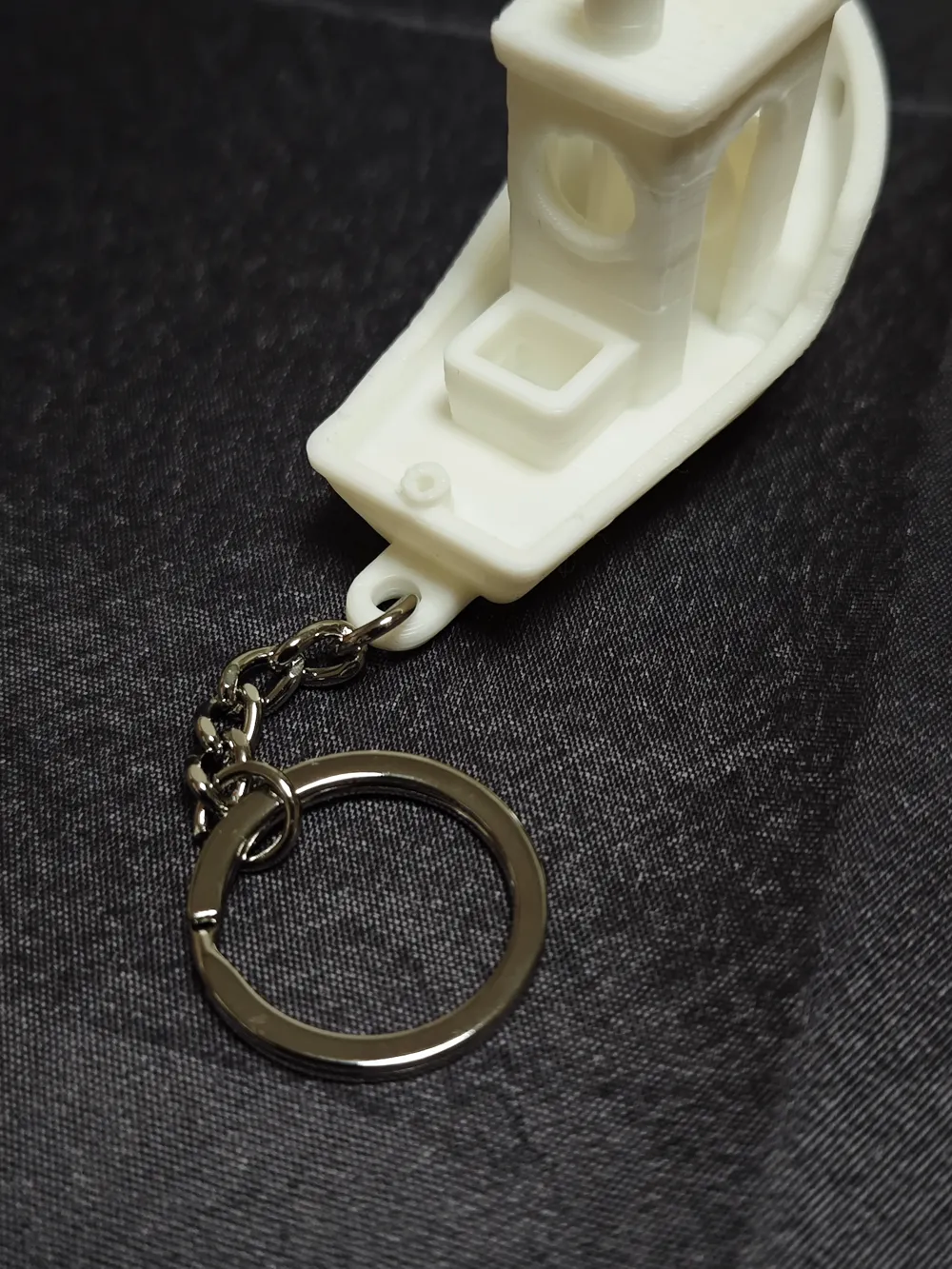 Benchy Original, but keychain :) - Free 3D Print Model - MakerWorld