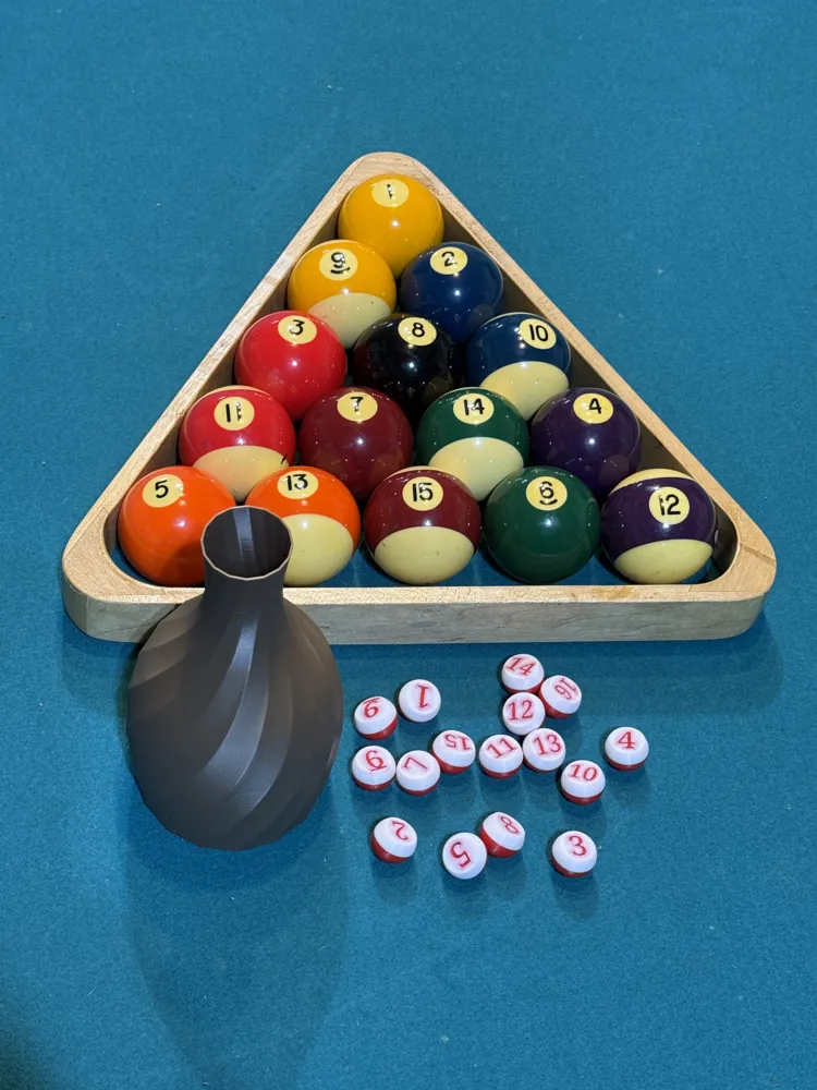Kelly Pea Pool — Classic Bar Billiards Game Set - Free 3D Print Model ...