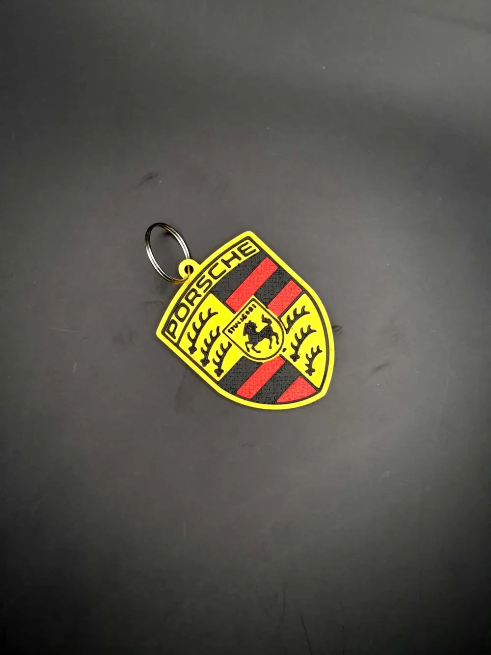 Porsche logo - Keychain - Free 3D Print Model - MakerWorld