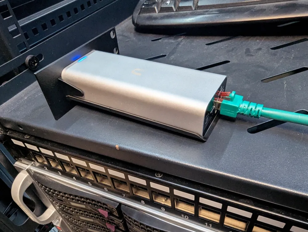 UniFi Cloud Key G2 Rack Mount by Copy - MakerWorld