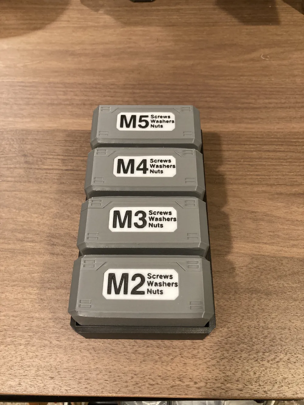 Metric Screw Case with Base Holder by RianD32 - MakerWorld