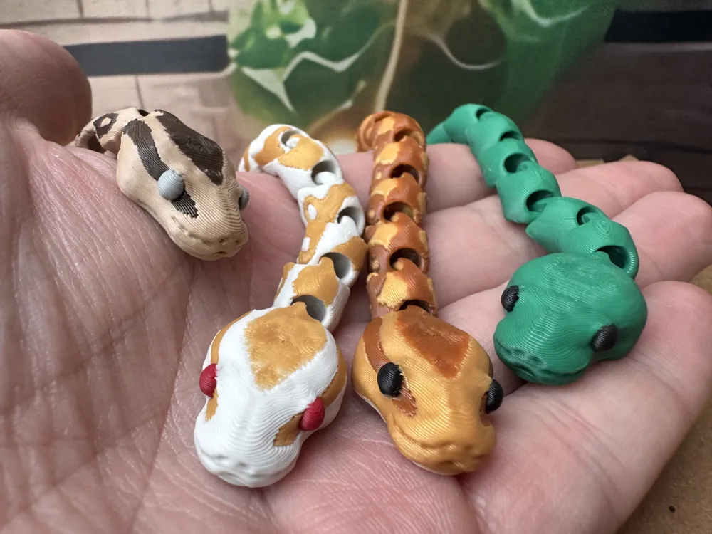Tiny Ball Python Flexi Snake - Free 3D Print Model - MakerWorld