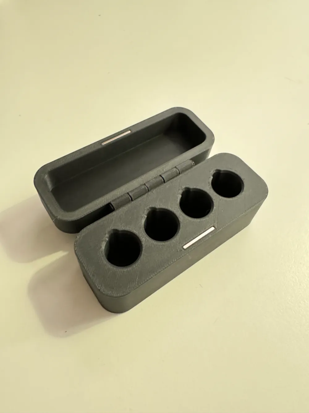 Magnetic box SMALL - multiple format by T.giovanzana - MakerWorld