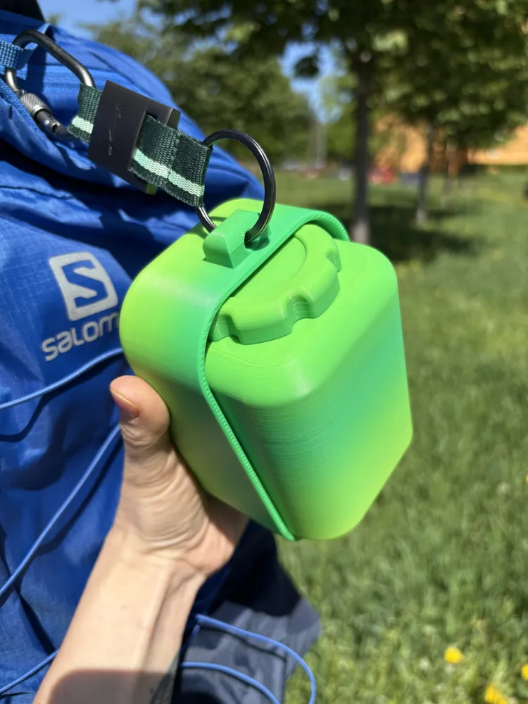 TrailBuddy 2-in-1 Dog Water & Treat Bowl by Math & Katy MakerWorld: Download Free 3D Models