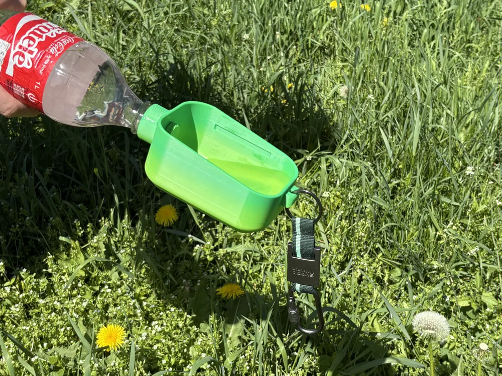 TrailBuddy 2-in-1 Dog Water & Treat Bowl by Math & Katy MakerWorld: Download Free 3D Models