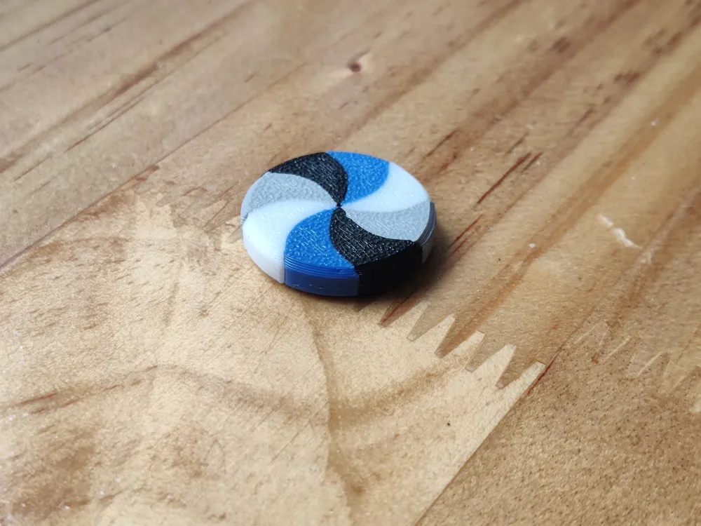 Multicolor AMS test print coin by Naeh MakerWorld: Download Free 3D Models