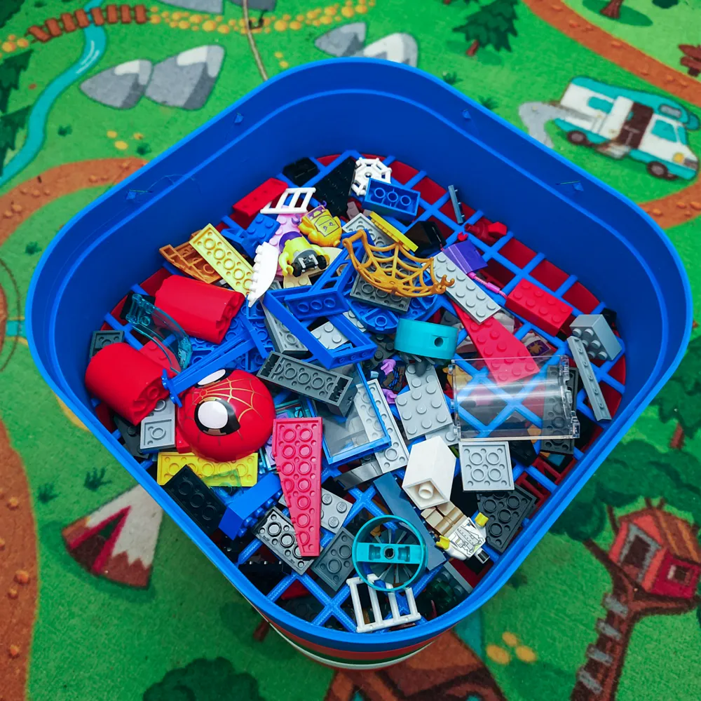 [PLA/PET] BRICK Sorting Bins with a compliant lock by Gargamade ...