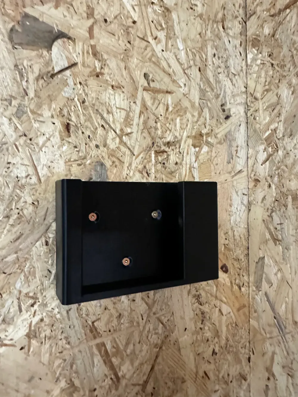 Makita DHS680 Wall Mount by TobiasP MakerWorld: Download Free 3D Models