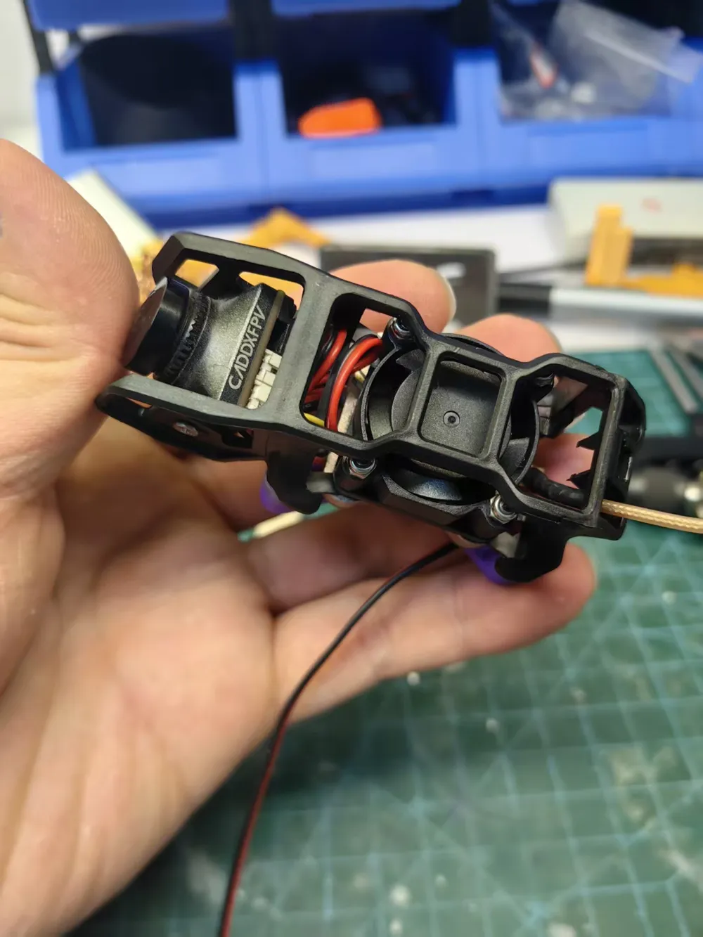 FPV module that can be mounted on the roof of an RC remote control car ...