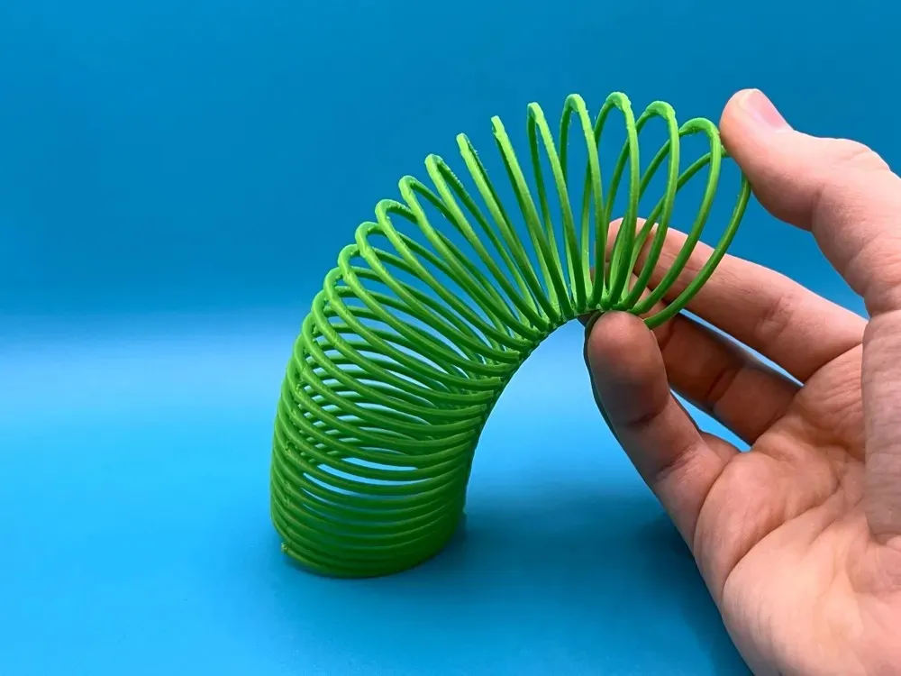 Ultra Flexi mini Slinky Fidget (low Filament) - Free 3D Print Model ...
