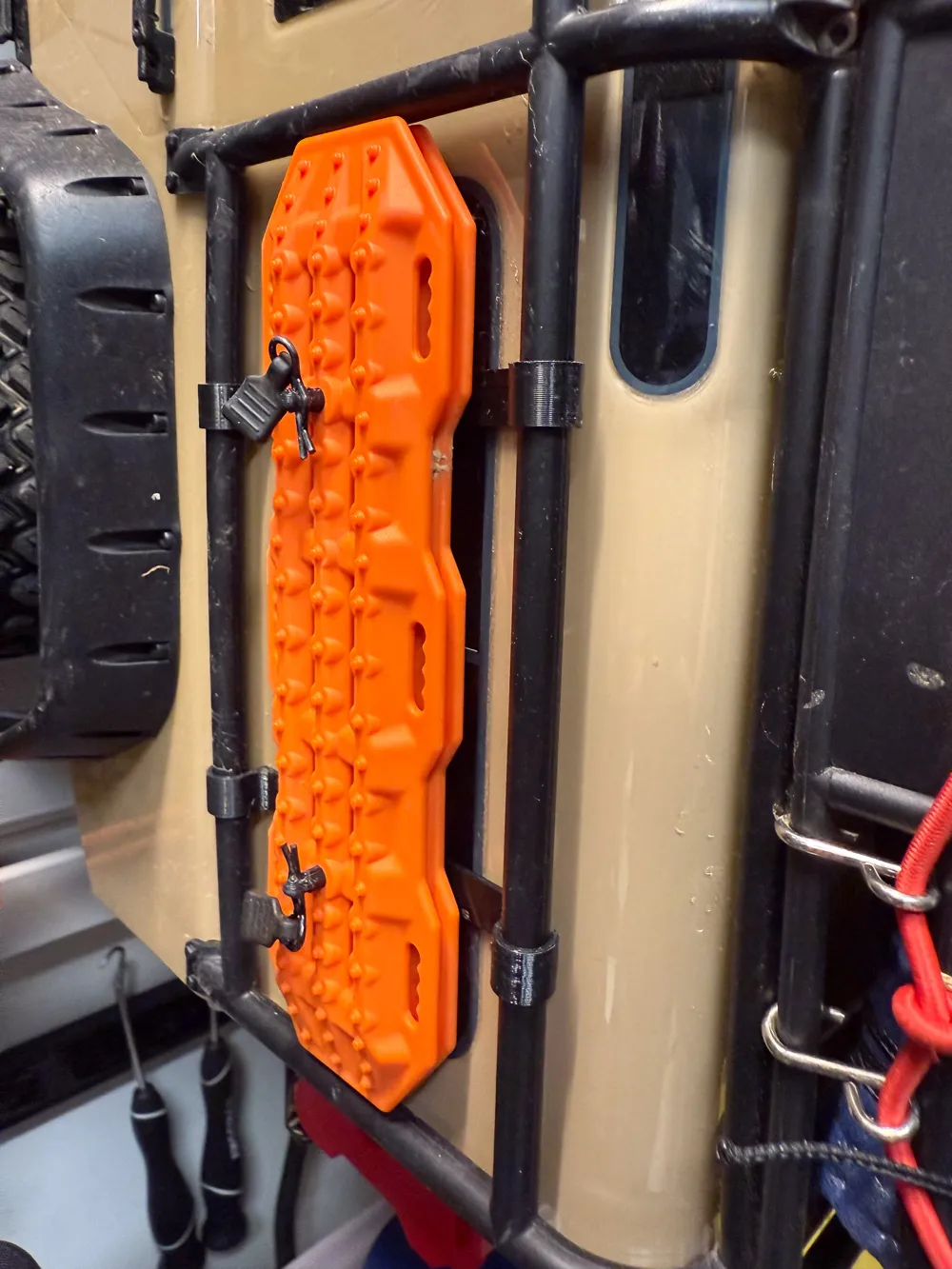 TRX4 Defender Sand Ladder Mount by fajitas21 MakerWorld: Download Free ...