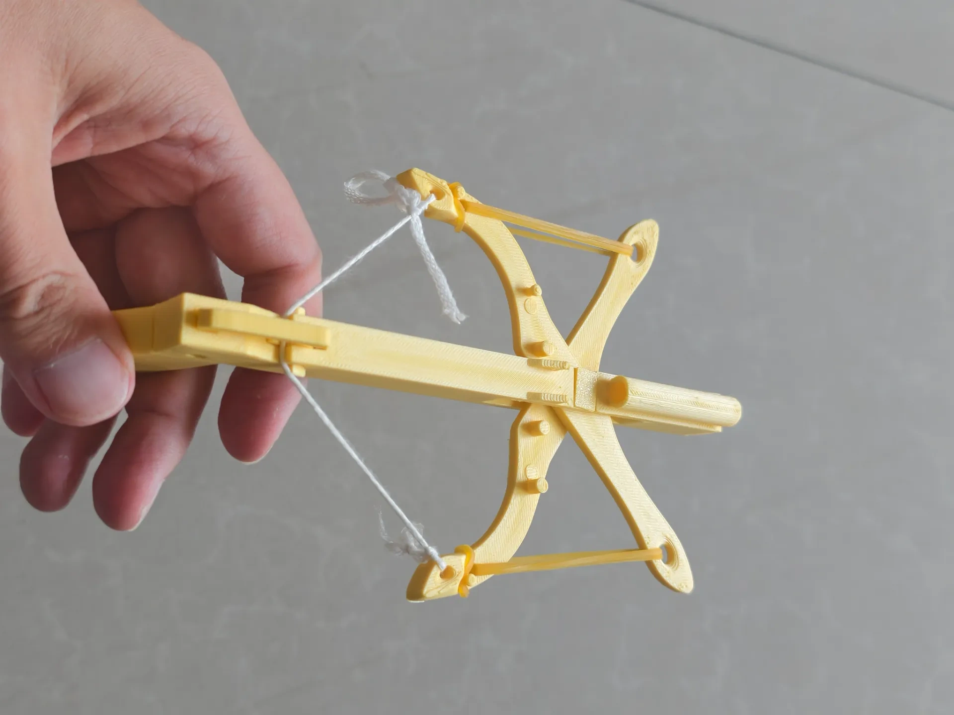 Toy crossbow, straw launcher, only needs two rubber bands by 像素 ...