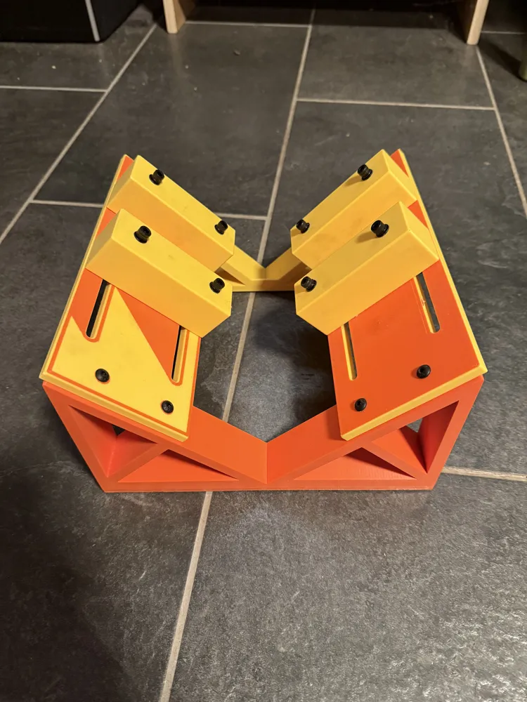 Corner spline jig - Free 3D Print Model - MakerWorld