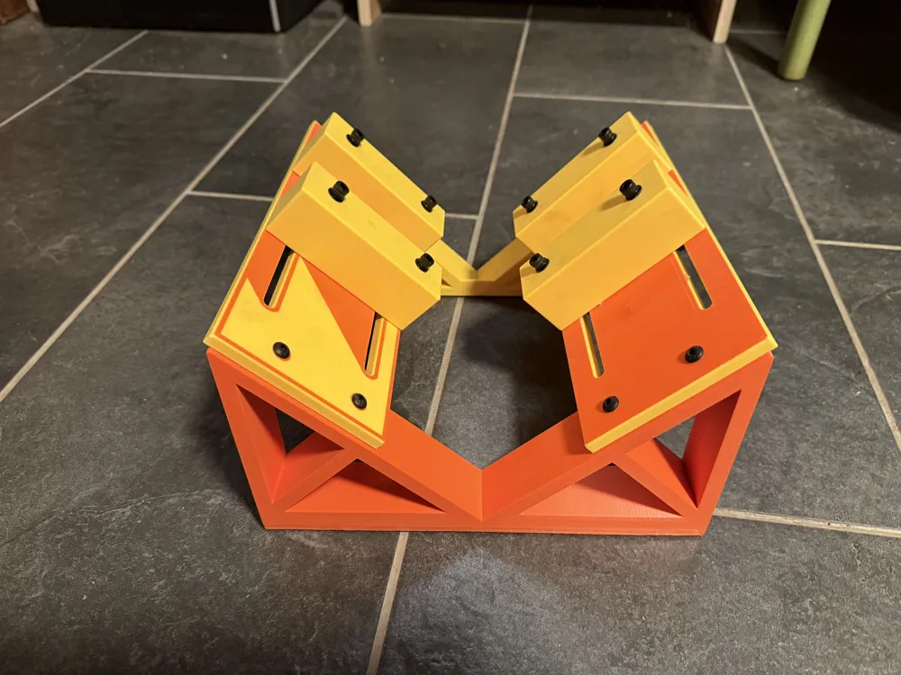 Corner spline jig - Free 3D Print Model - MakerWorld