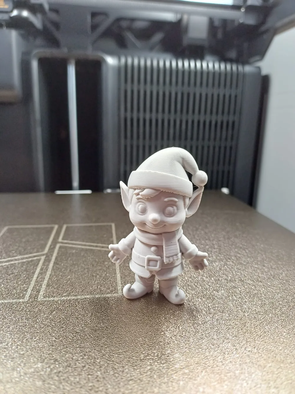 Christmas Elf - Free 3D Print Model - MakerWorld